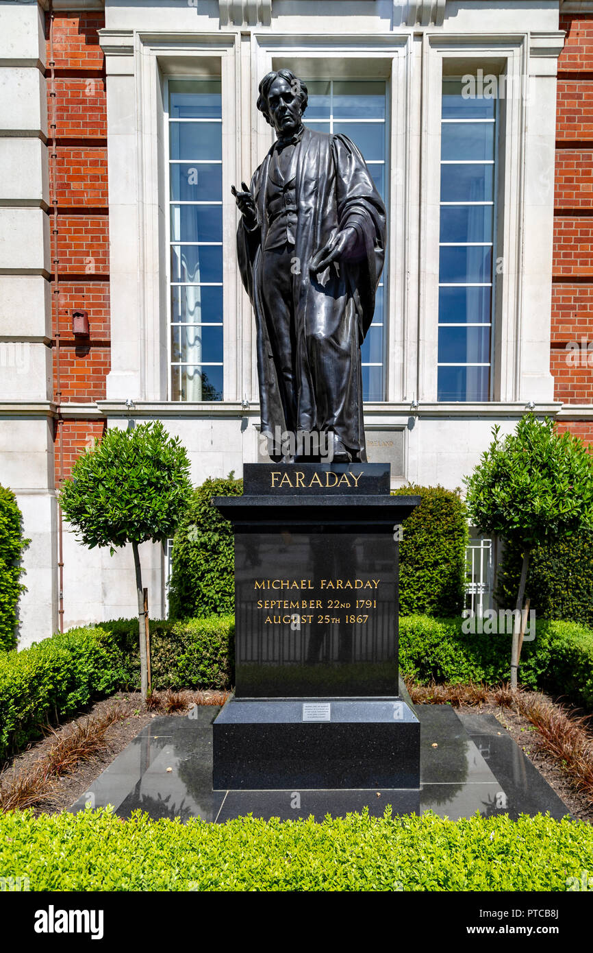 Faraday denkmal -Fotos und -Bildmaterial in hoher Auflösung – Alamy