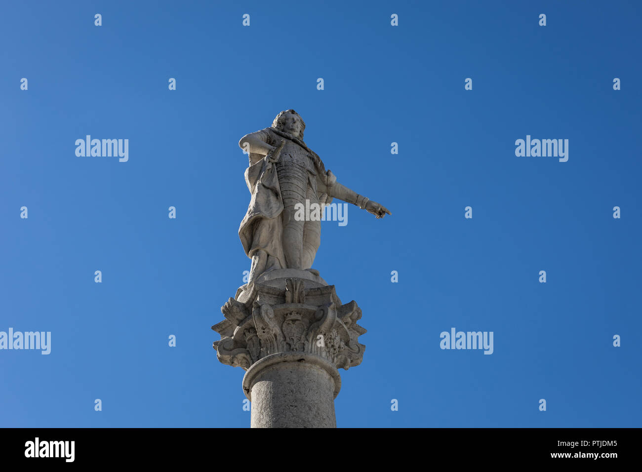 Statue von kaiser karl vi -Fotos und -Bildmaterial in hoher Auflösung ...