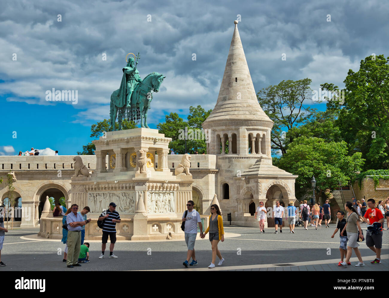 Festung in budapest -Fotos und -Bildmaterial in hoher Auflösung – Alamy