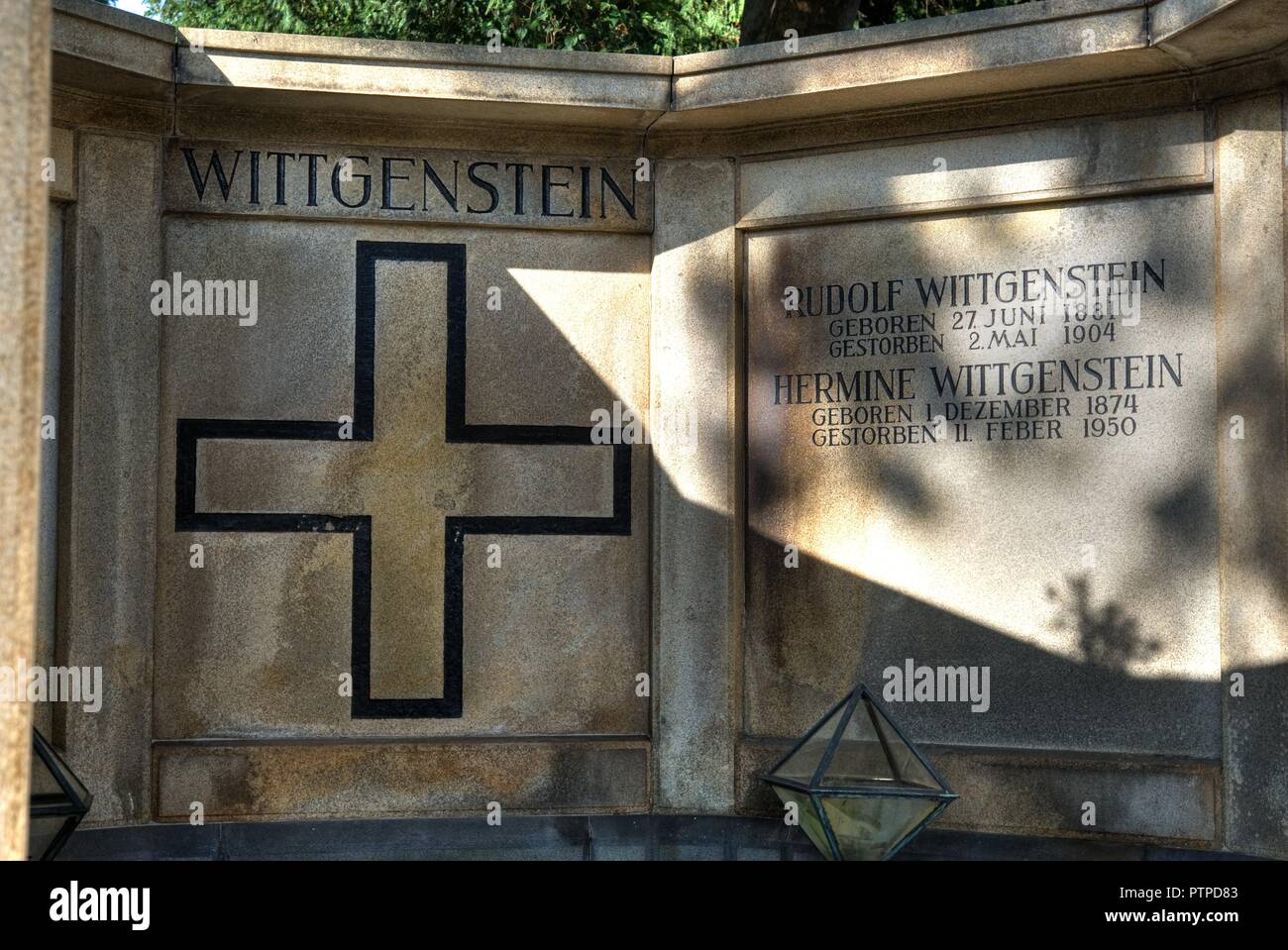 Wien, Zentralfriedhof, Grab von Familie Wittgenstein - Wien ...