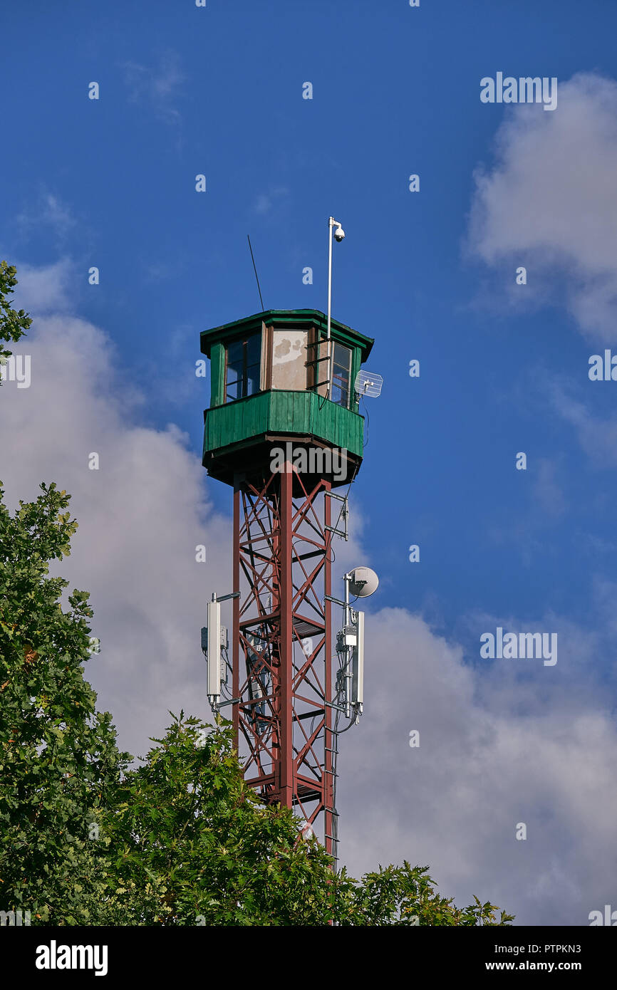 Fire watchtower -Fotos und -Bildmaterial in hoher Auflösung – Alamy