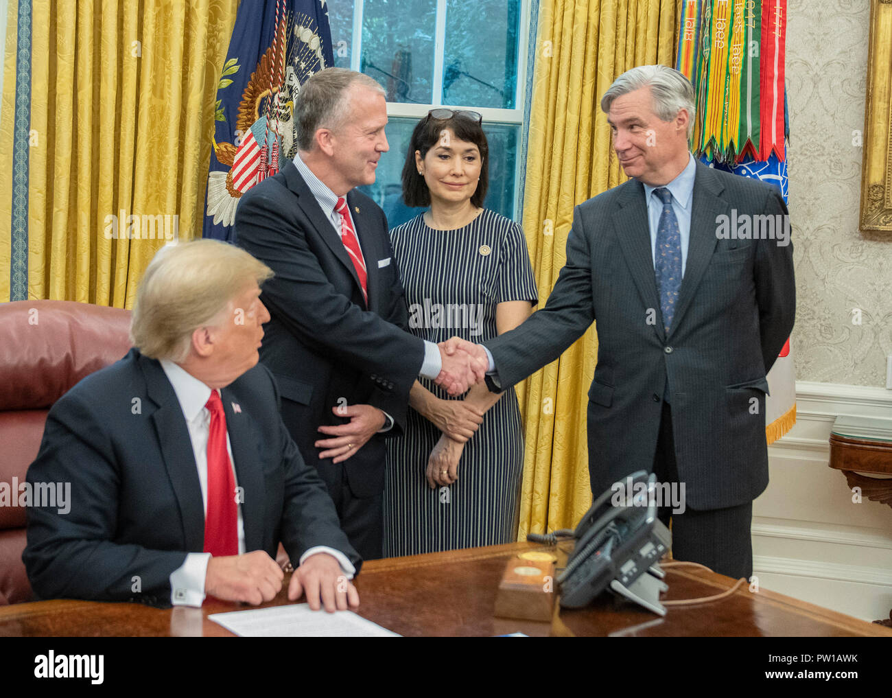 Trumpf im whitehouse -Fotos und -Bildmaterial in hoher Auflösung – Alamy