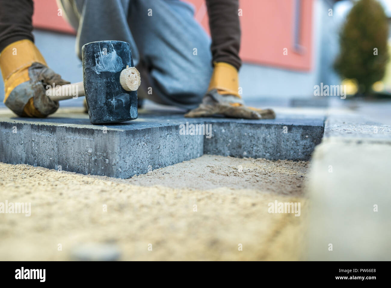 Stampfen von beton -Fotos und -Bildmaterial in hoher Auflösung – Alamy