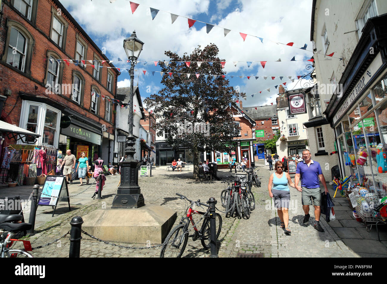 Ashbourne stadtzentrum -Fotos und -Bildmaterial in hoher Auflösung – Alamy