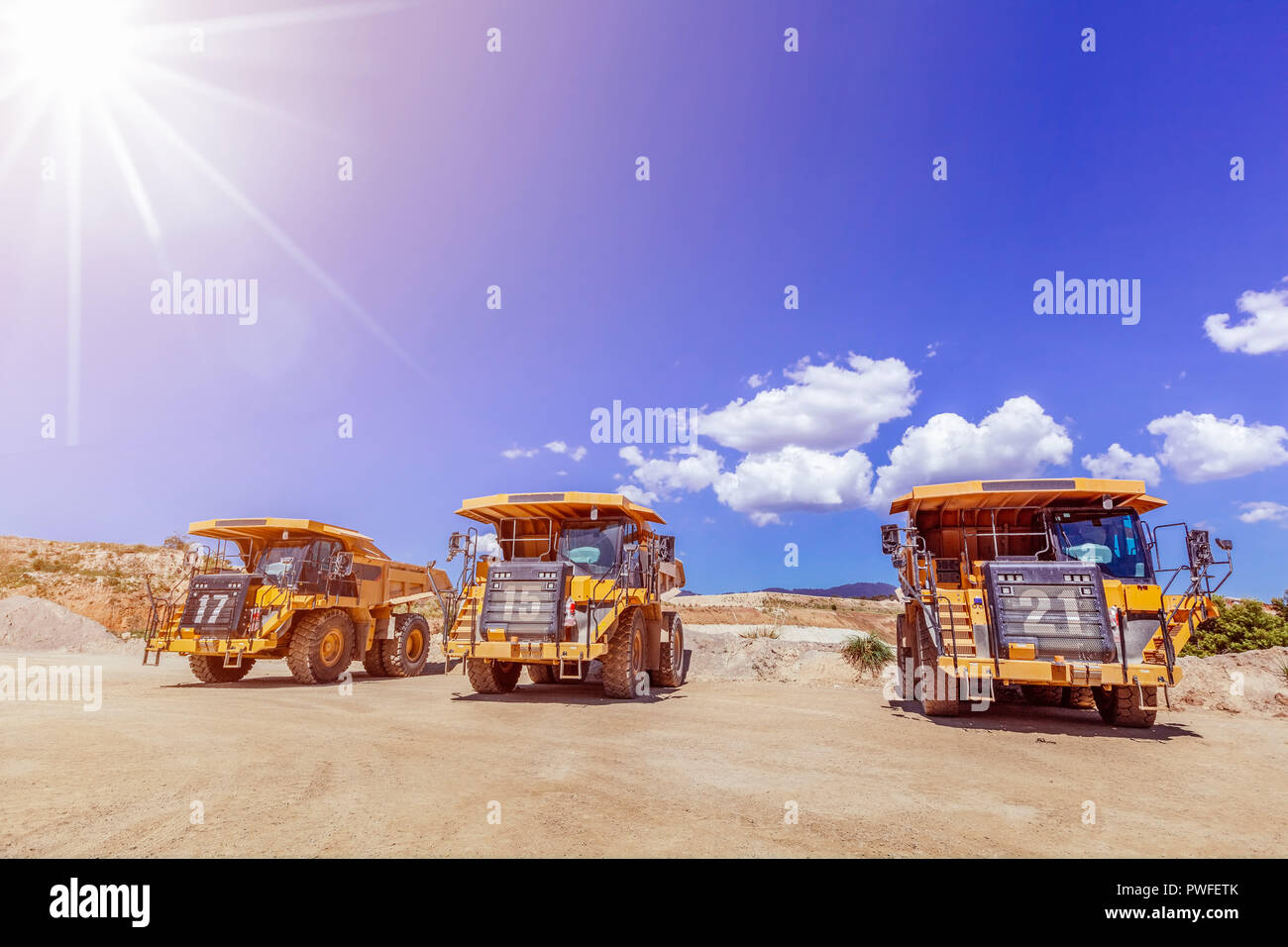 Blauer kipper -Fotos und -Bildmaterial in hoher Auflösung – Alamy