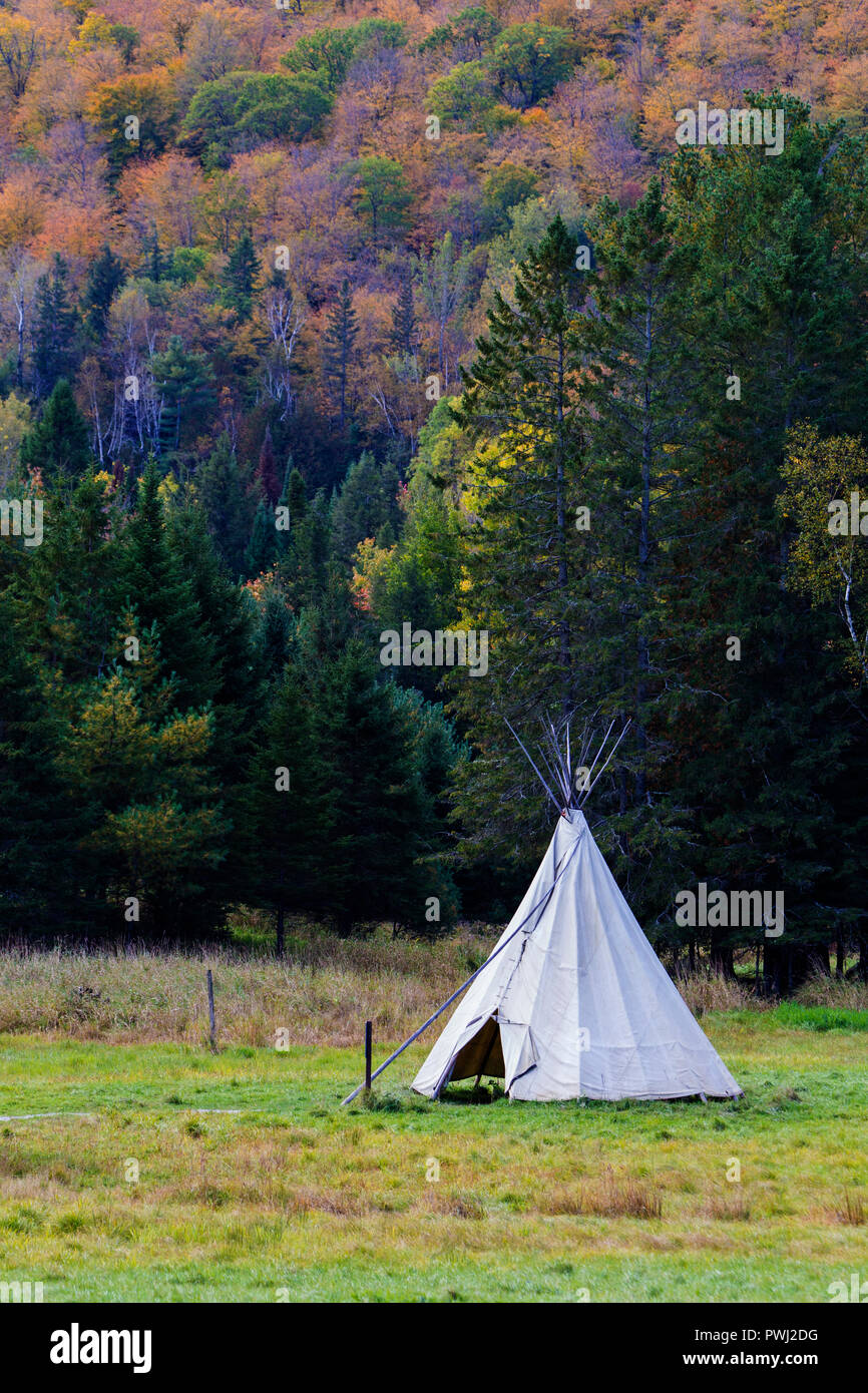 Die tipis -Fotos und -Bildmaterial in hoher Auflösung – Alamy