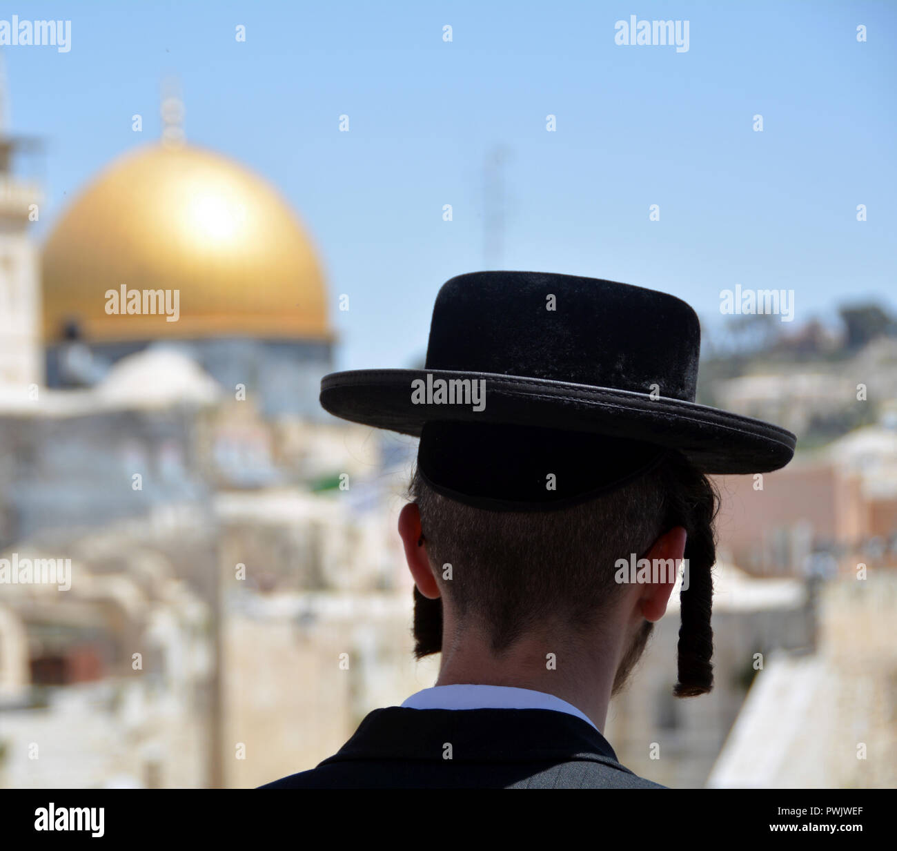 Orthodox Jewish Boy Jerusalem Israel Stockfotos und -bilder Kaufen - Alamy