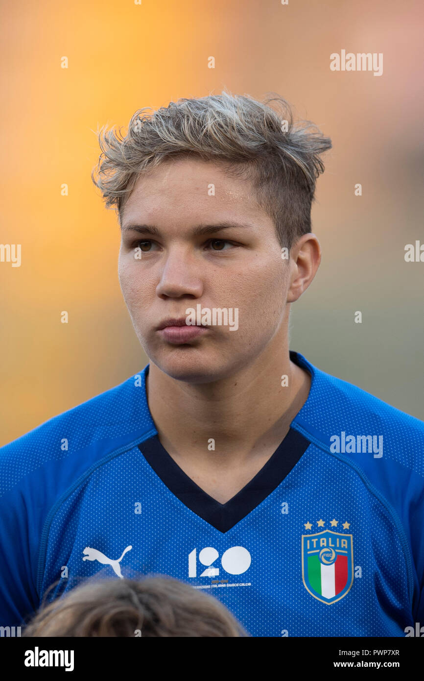 Elena linari -Fotos und -Bildmaterial in hoher Auflösung – Alamy