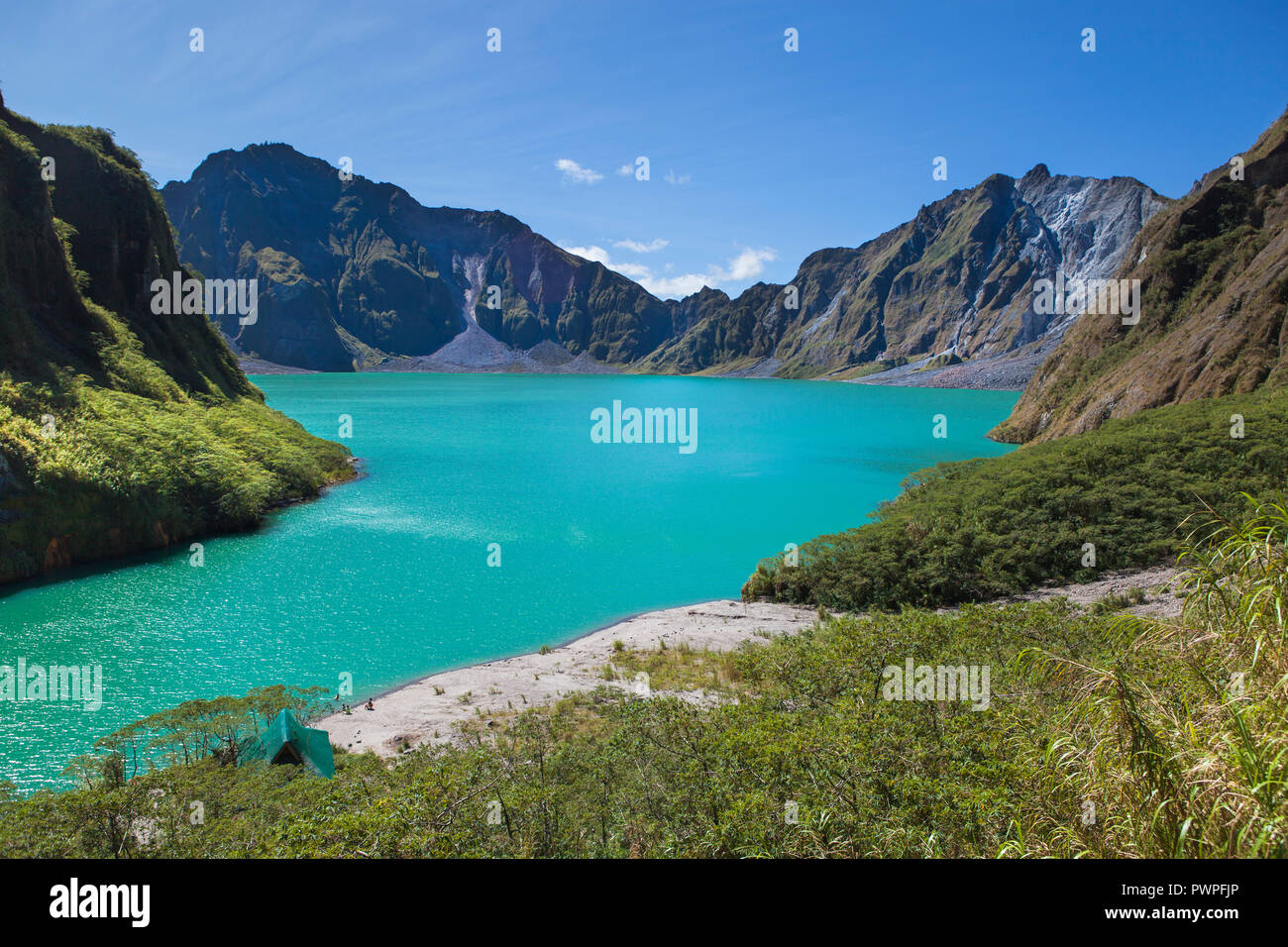 Pinatubo crater lake -Fotos und -Bildmaterial in hoher Auflösung – Alamy