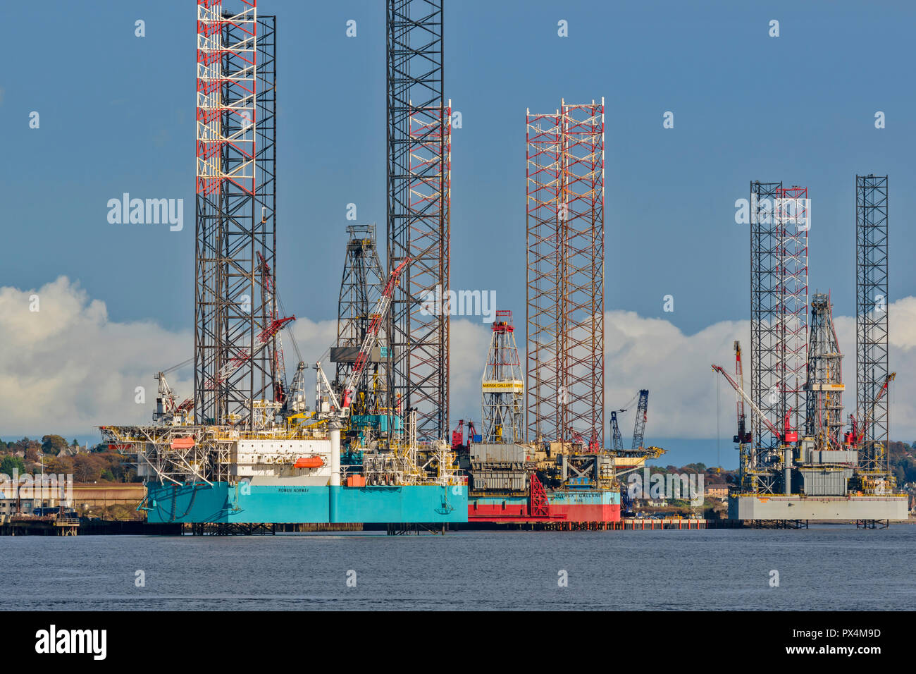 Bau einer bohrinsel -Fotos und -Bildmaterial in hoher Auflösung – Alamy
