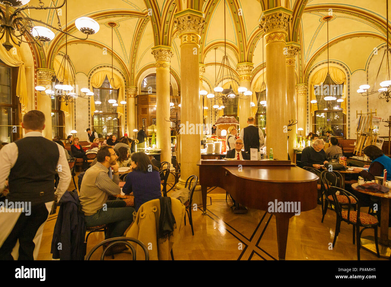 Interior vienna austria unesco -Fotos und -Bildmaterial in hoher ...