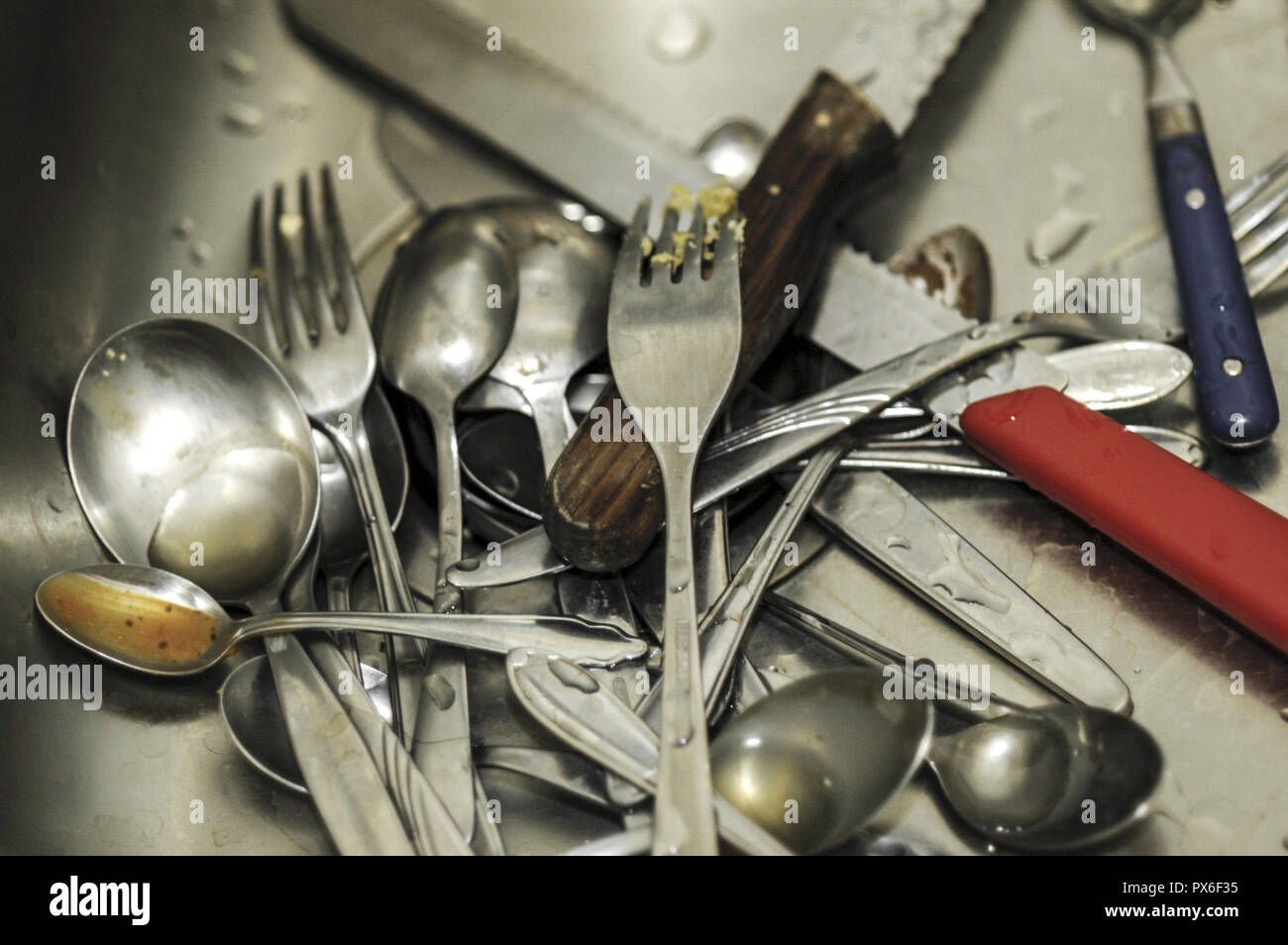 Dirty Cutlery Stockfotos und -bilder Kaufen - Alamy
