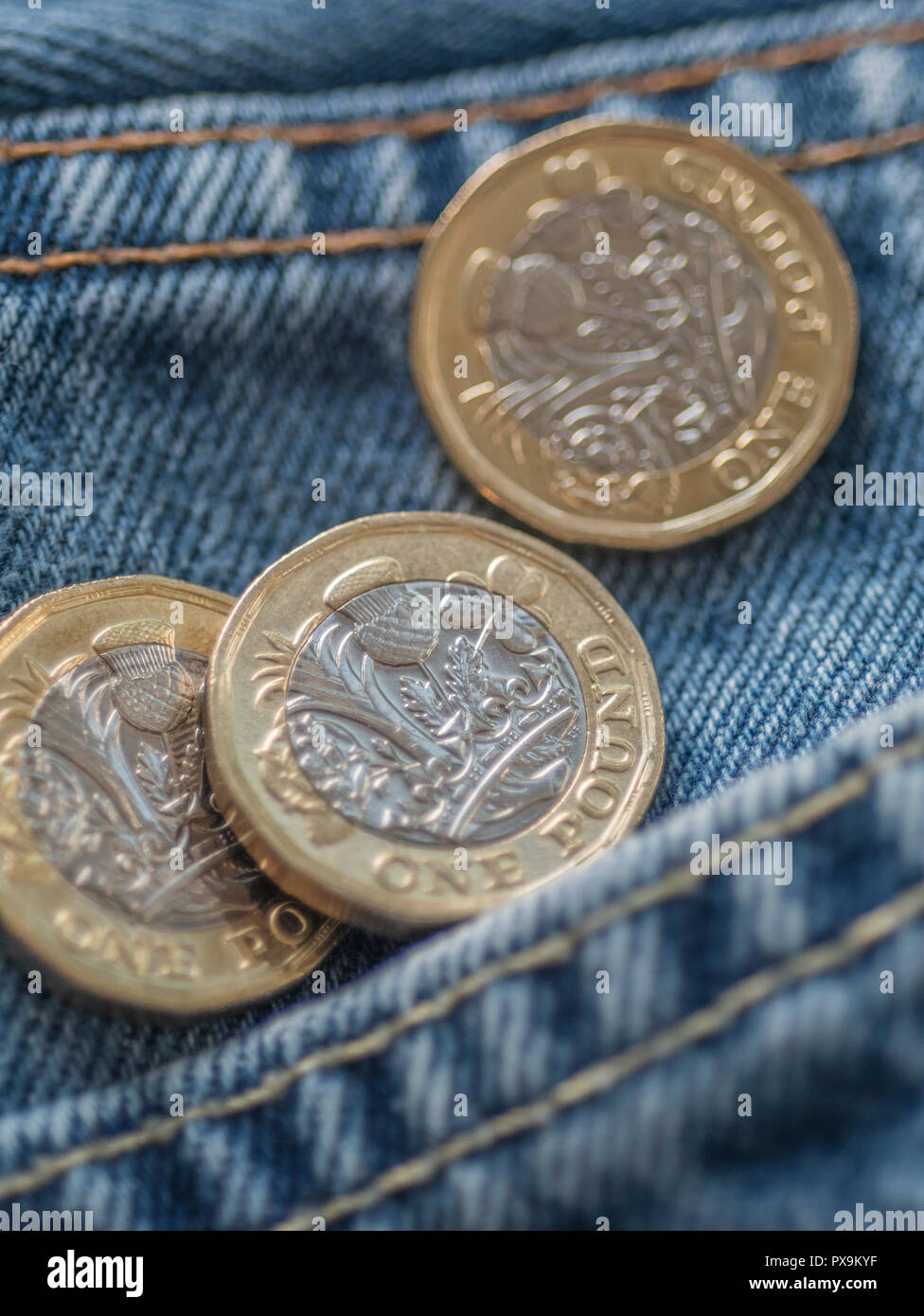 Schulden Uk Stockfotos und -bilder Kaufen - Alamy