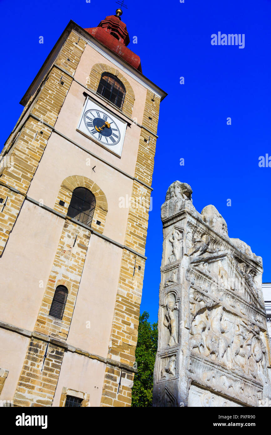 Town turm -Fotos und -Bildmaterial in hoher Auflösung – Alamy