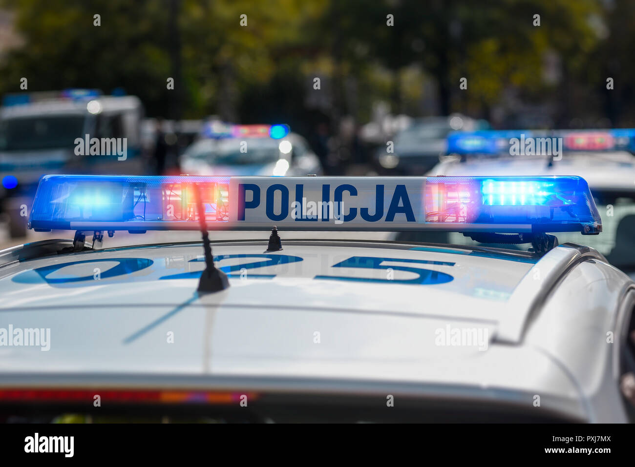 Polizei streifenwagen lkw -Fotos und -Bildmaterial in hoher Auflösung ...