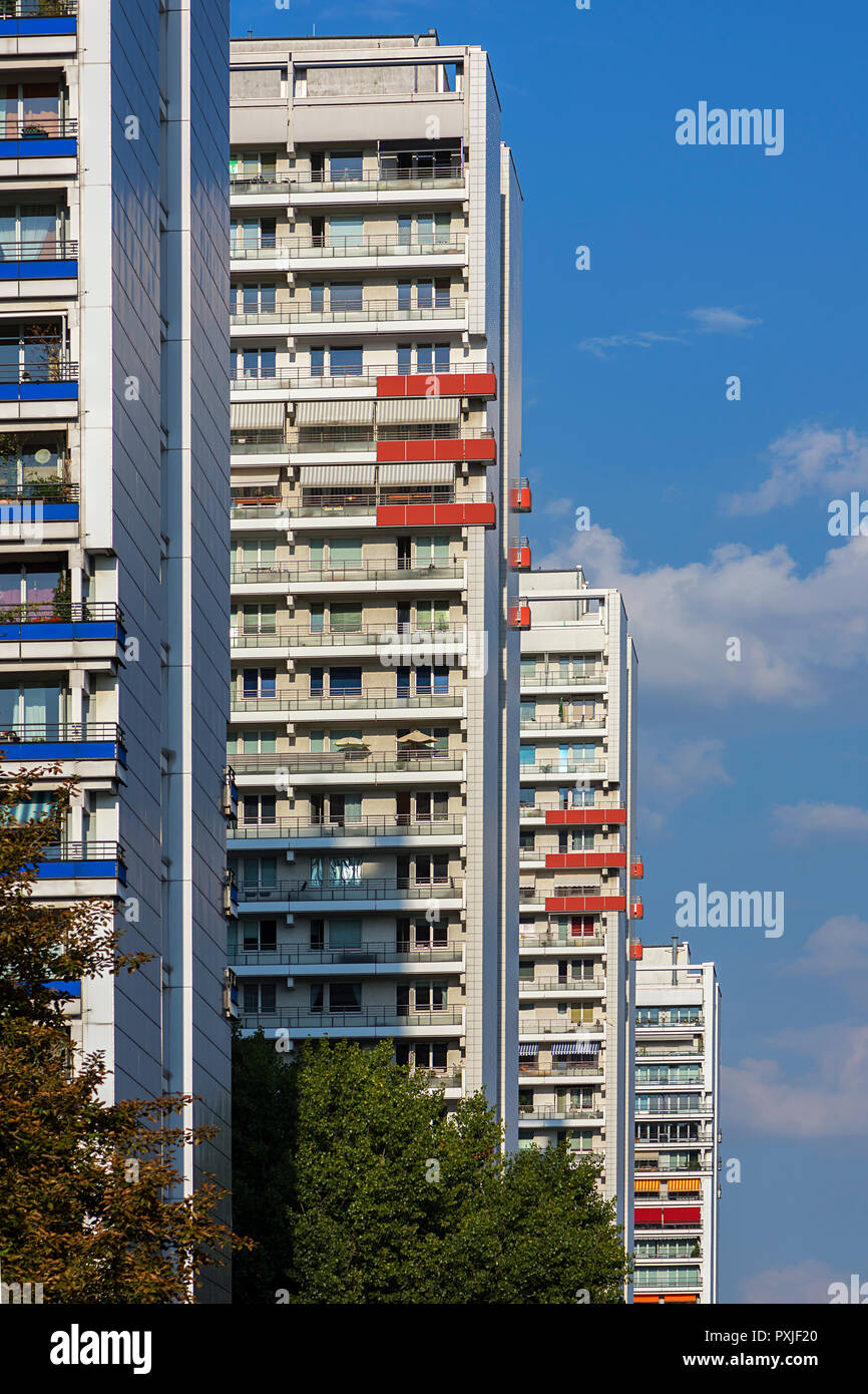 Modernisierter plattenbau -Fotos und -Bildmaterial in hoher Auflösung ...