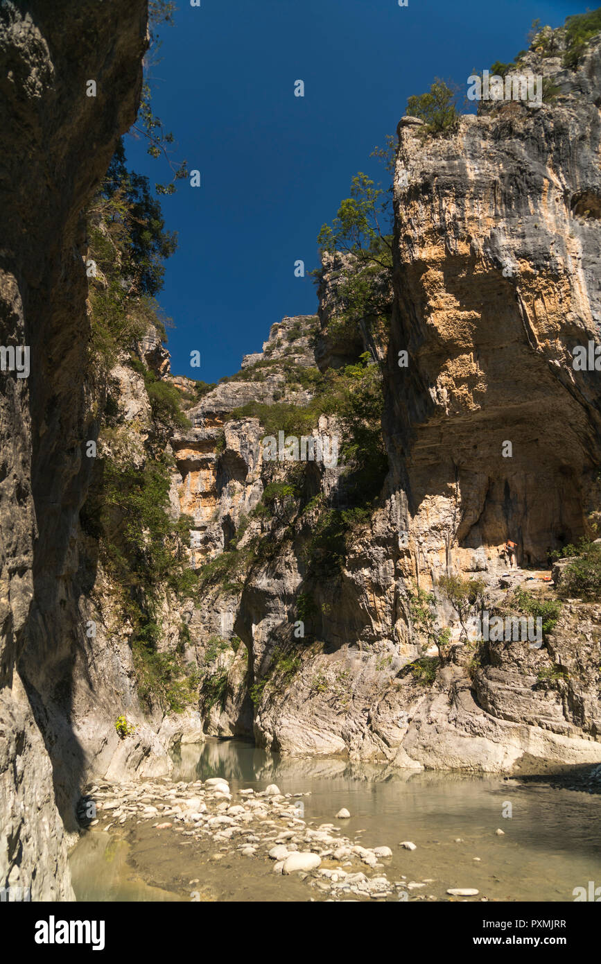 Lengarica Fluss und Schlucht in Benja bei Permet, Albanien, Europa ...