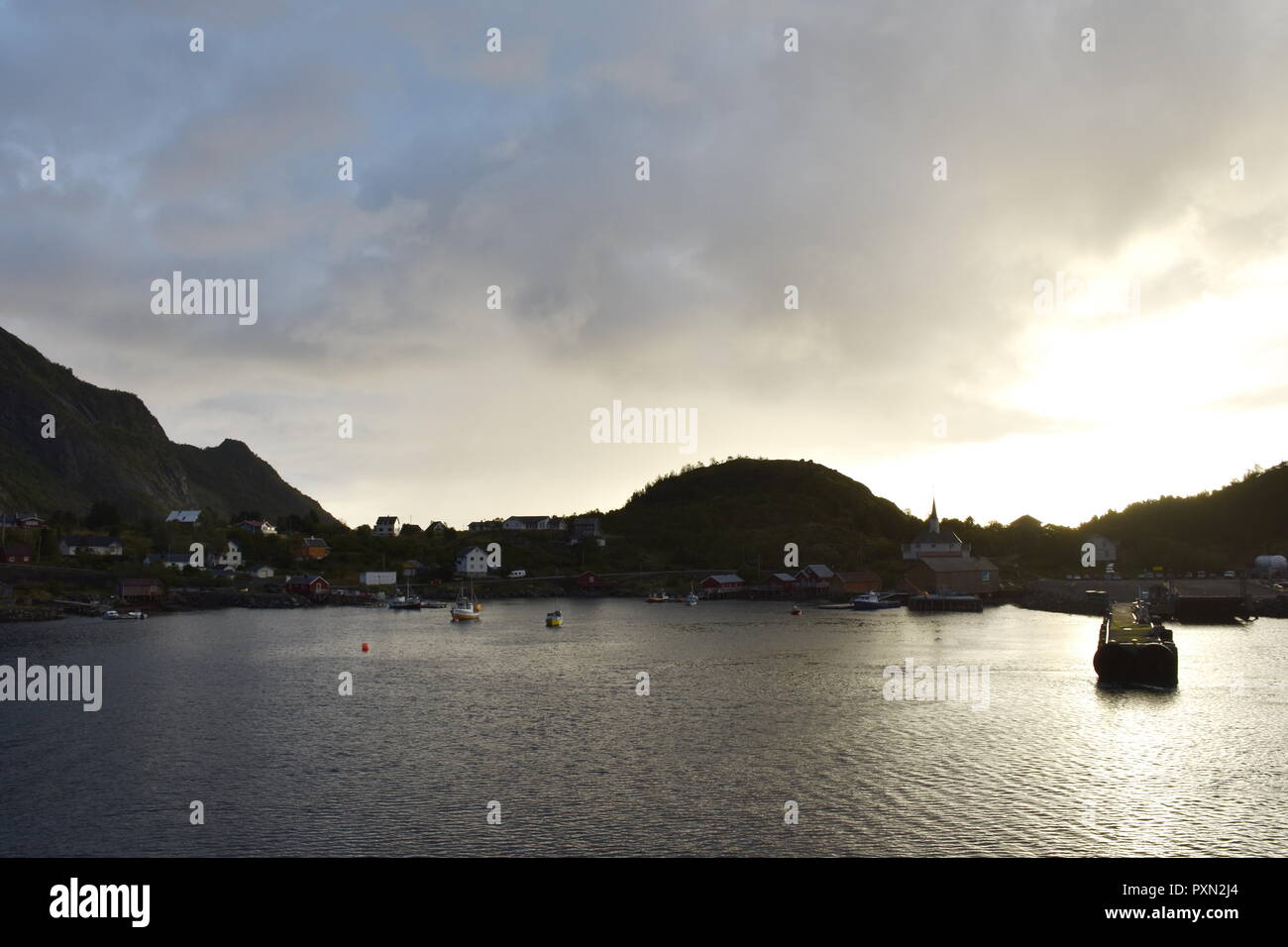 Norwegen, Lofoten, Moskenes, Hafen, Morgenrot, Nordland, Bodø ...