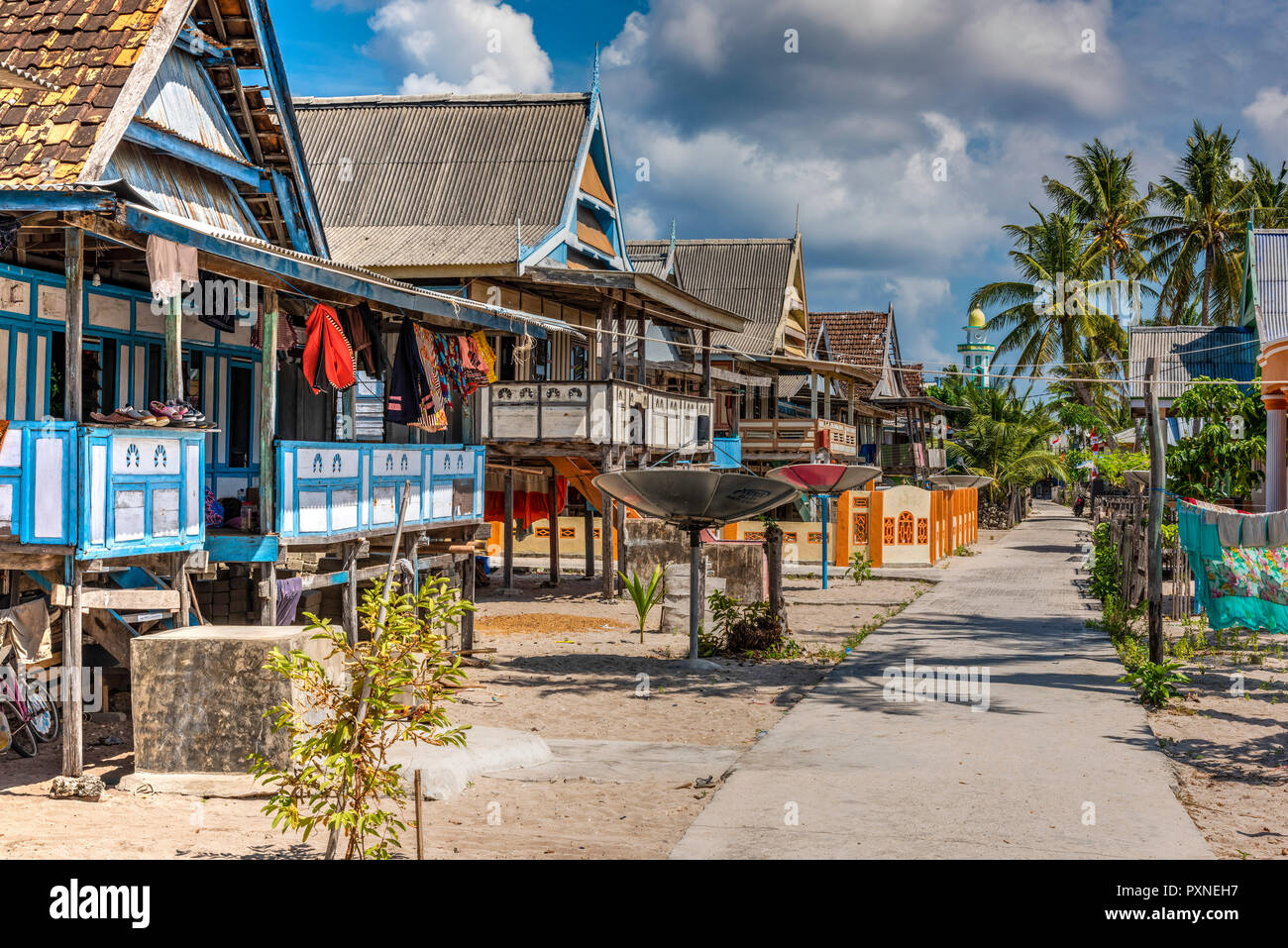 Indonesian island of sulawesi -Fotos und -Bildmaterial in hoher ...
