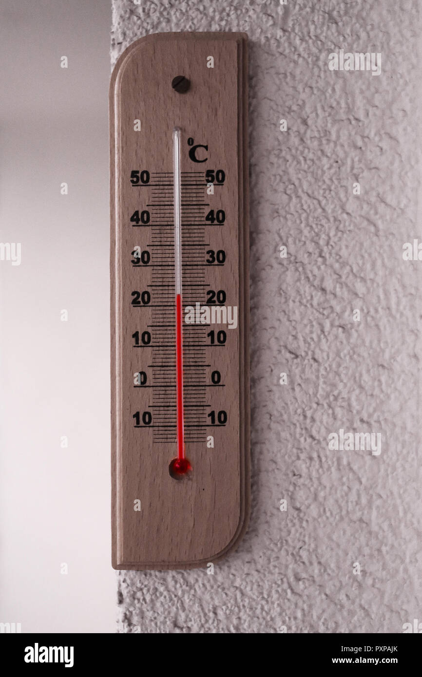 Minus temperature -Fotos und -Bildmaterial in hoher Auflösung – Alamy