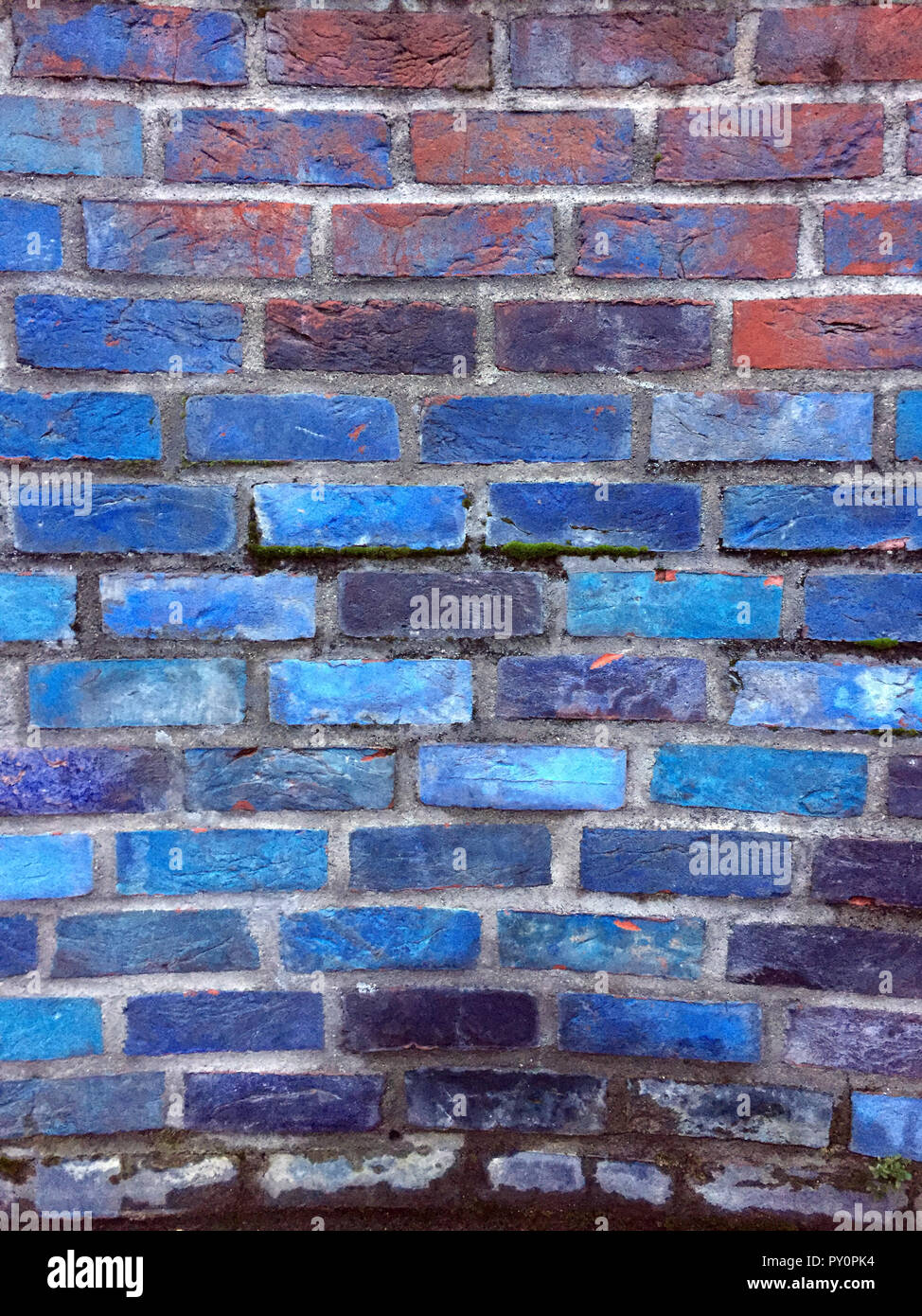 Blaue Ziegel Stockfotos und -bilder Kaufen - Alamy