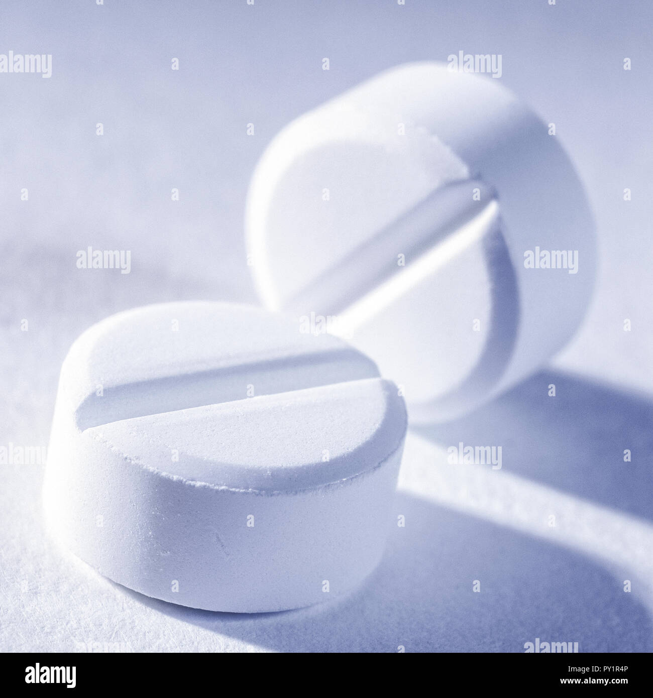 Weisse tabletten -Fotos und -Bildmaterial in hoher Auflösung – Alamy