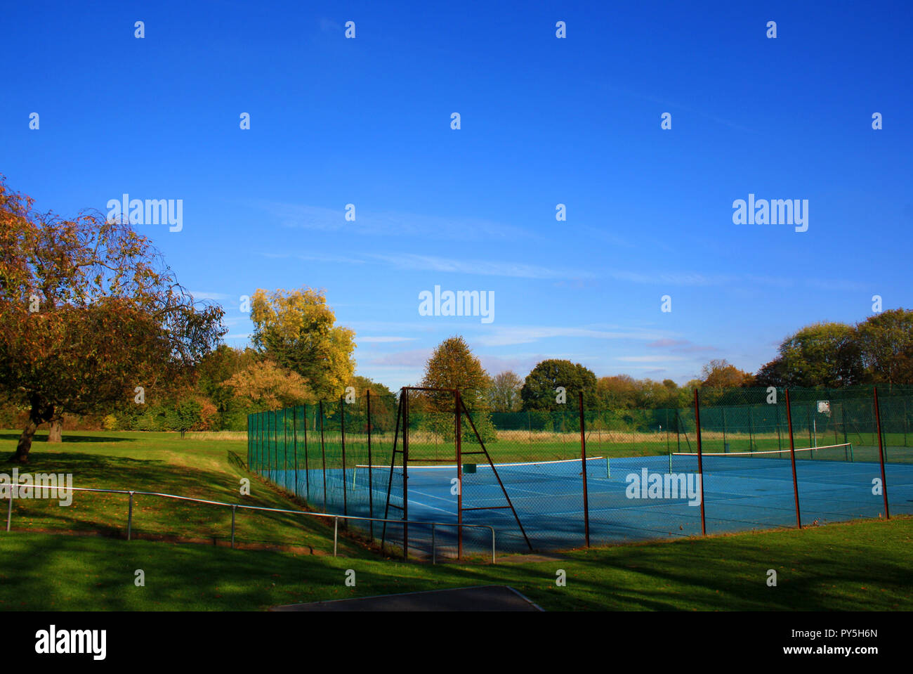 London borough of redbridge -Fotos und -Bildmaterial in hoher Auflösung ...