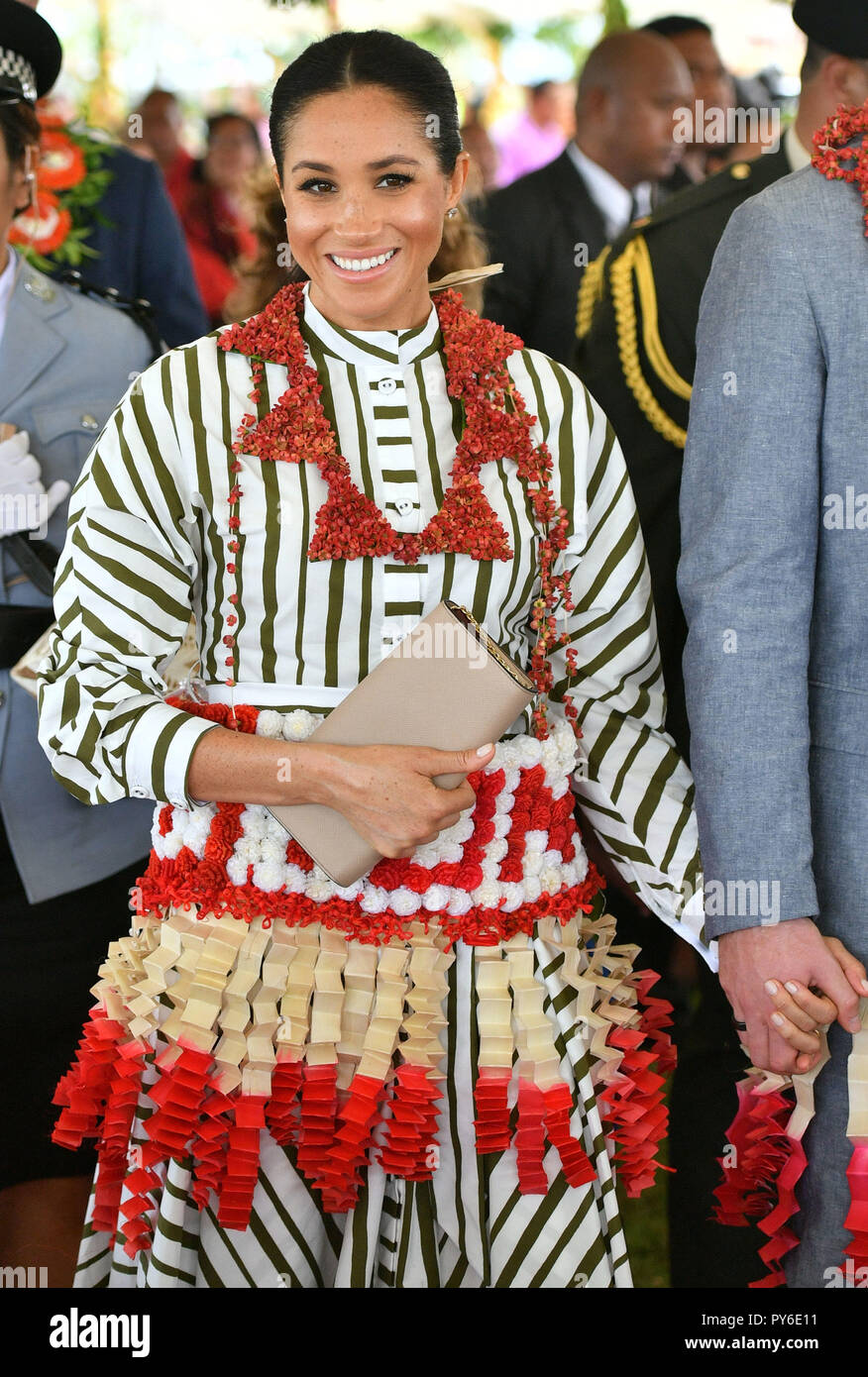 Tongan traditional dress -Fotos und -Bildmaterial in hoher Auflösung ...