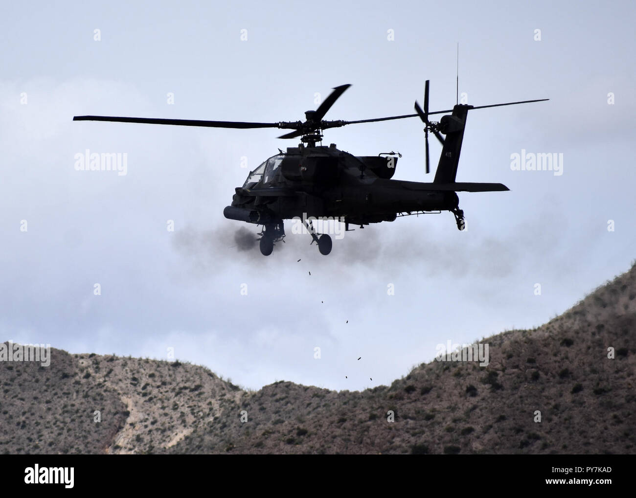 30mm m230 kettenpistole -Fotos und -Bildmaterial in hoher Auflösung – Alamy