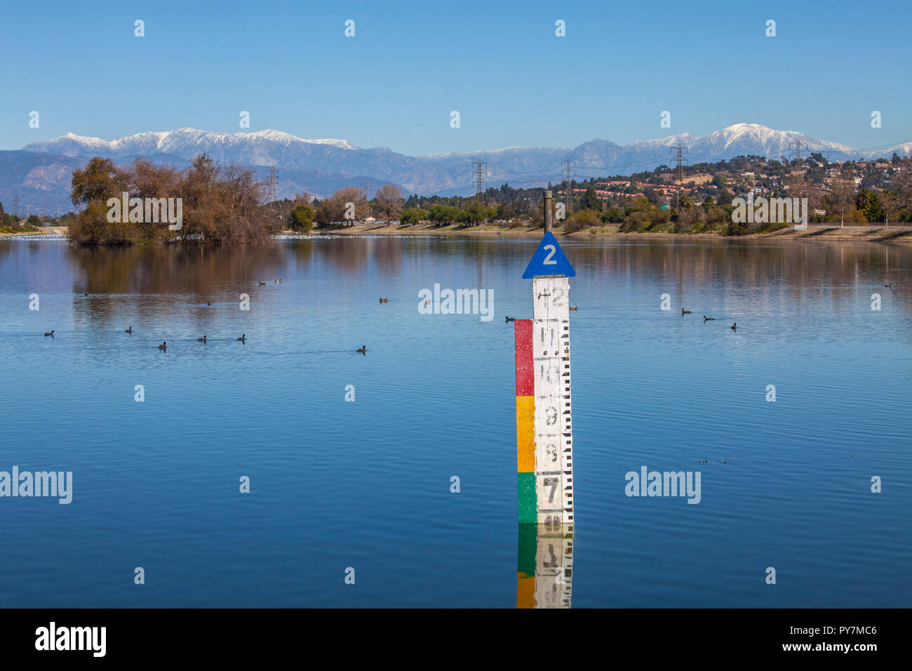 Wasserstands pegelmesser -Fotos und -Bildmaterial in hoher Auflösung ...