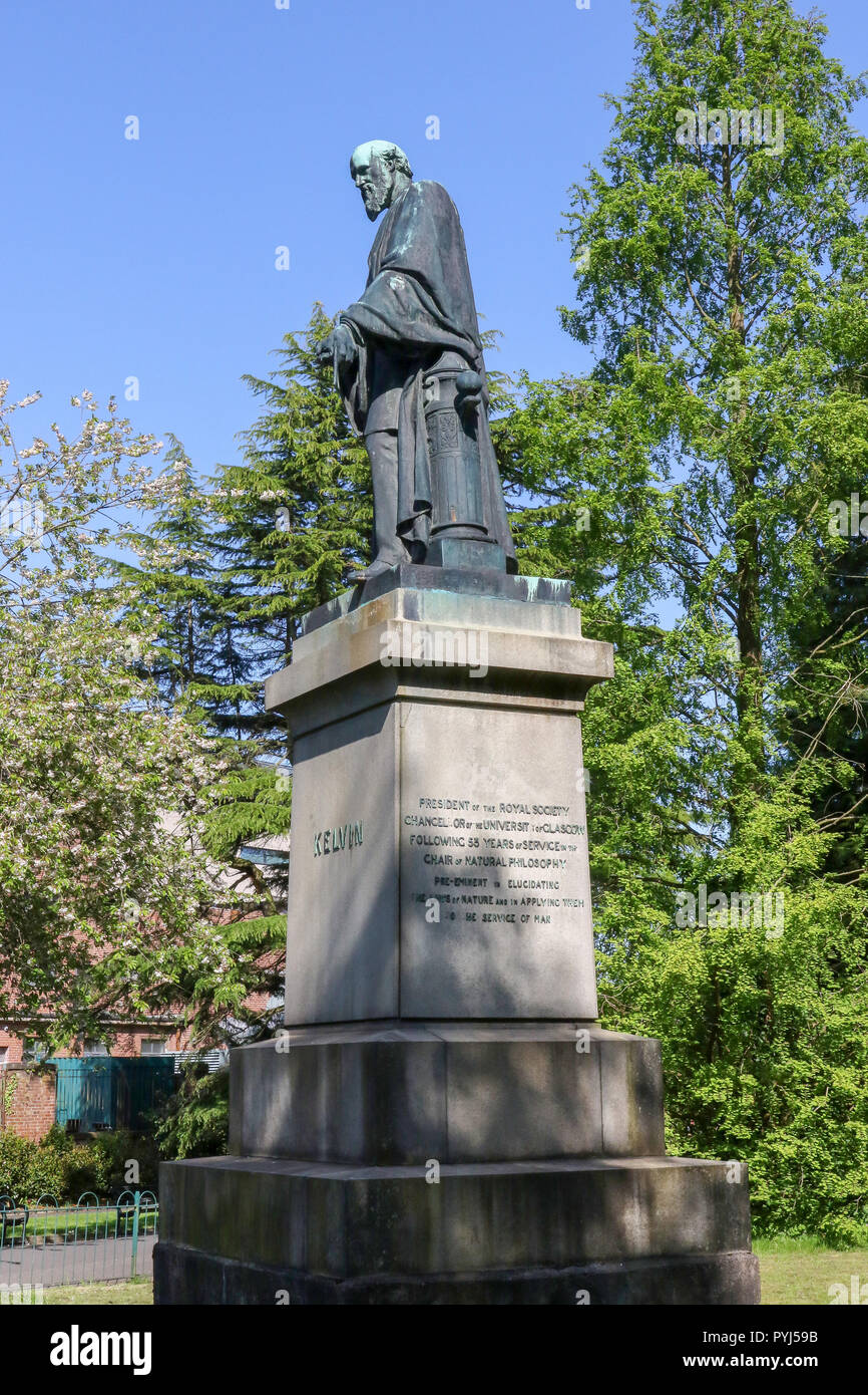 Lord kelvin statue -Fotos und -Bildmaterial in hoher Auflösung – Alamy