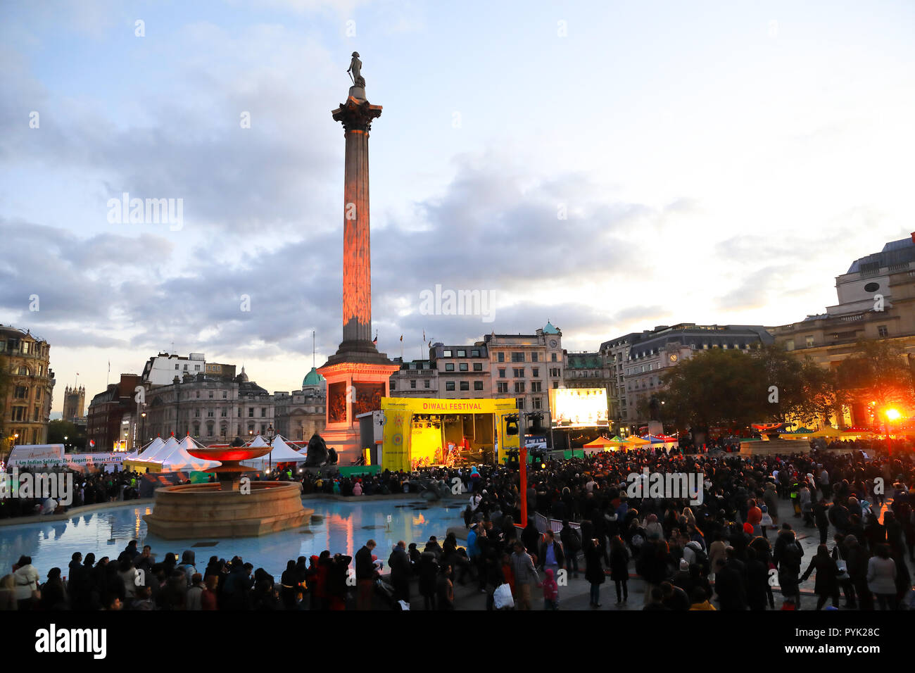 Diwali feiern auf dem trafalgar square -Fotos und -Bildmaterial in ...