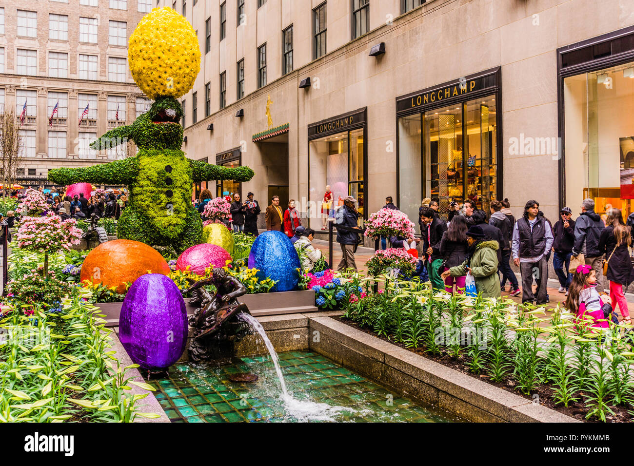 Easter rockefeller center manhattan new -Fotos und -Bildmaterial in ...