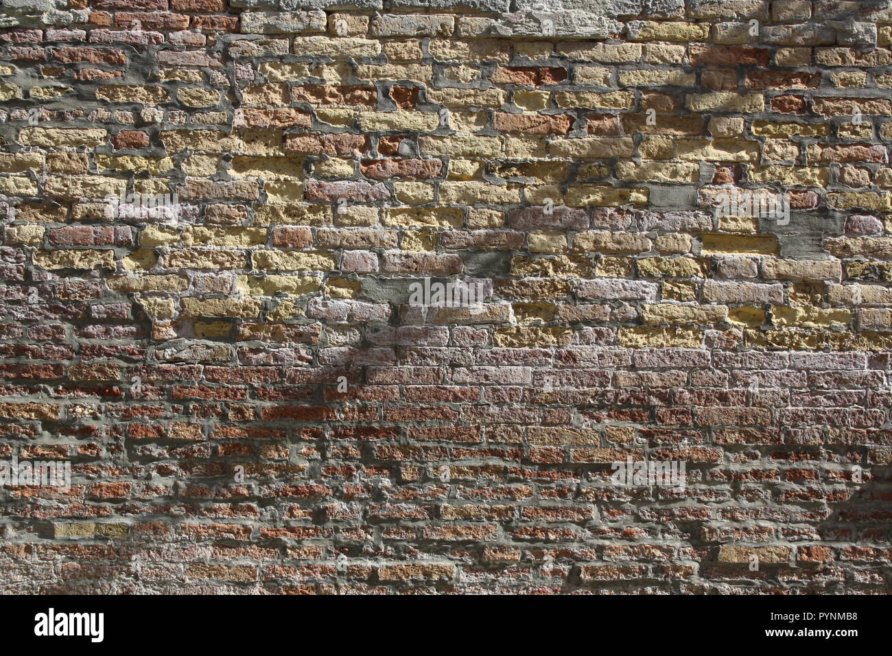 Ziegelsteine mauer -Fotos und -Bildmaterial in hoher Auflösung – Alamy