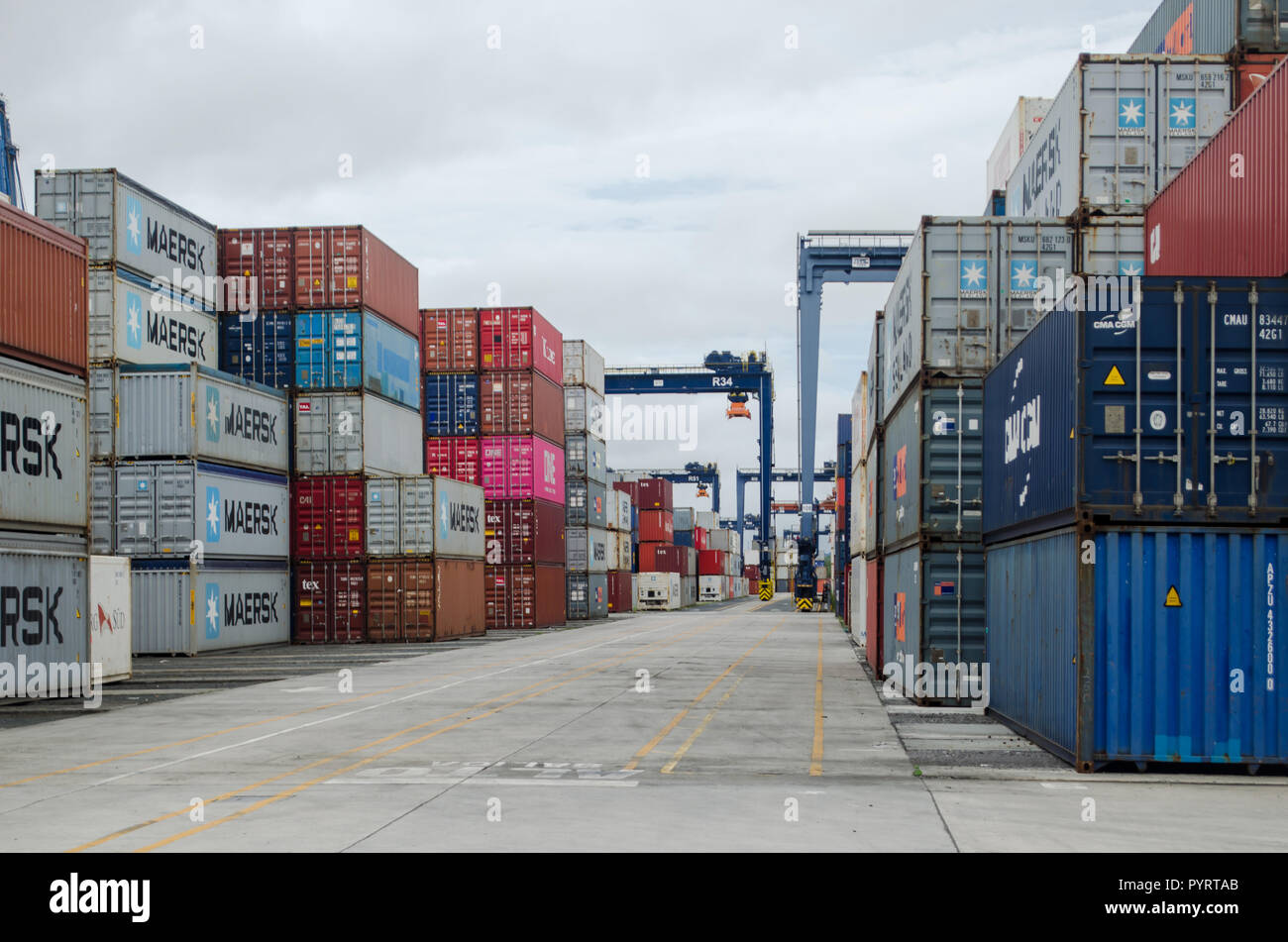 Terminal de contenedores panama -Fotos und -Bildmaterial in hoher ...