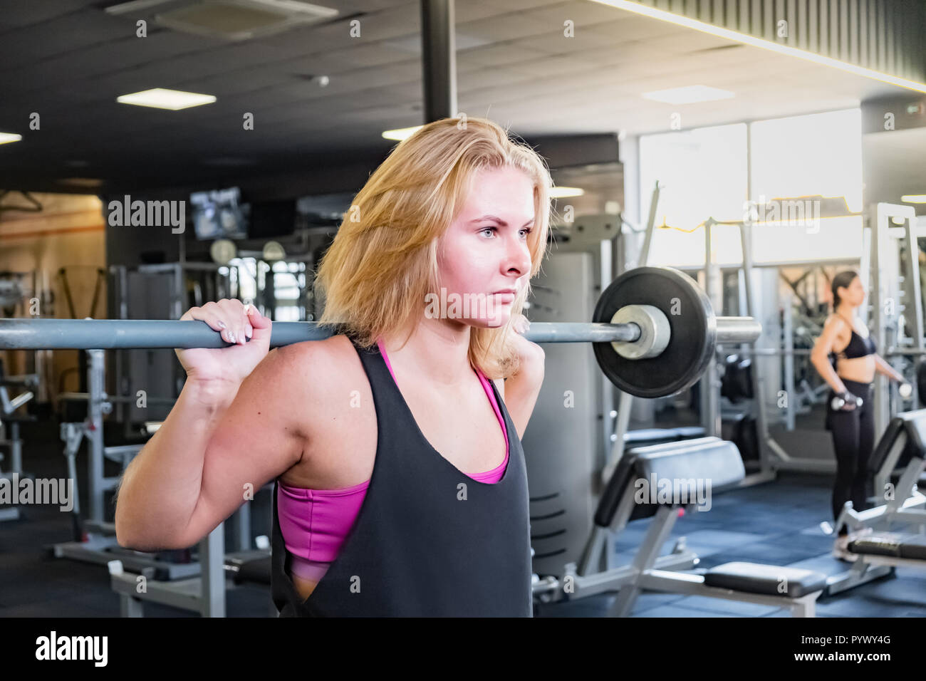 Female muscle builder -Fotos und -Bildmaterial in hoher Auflösung – Alamy