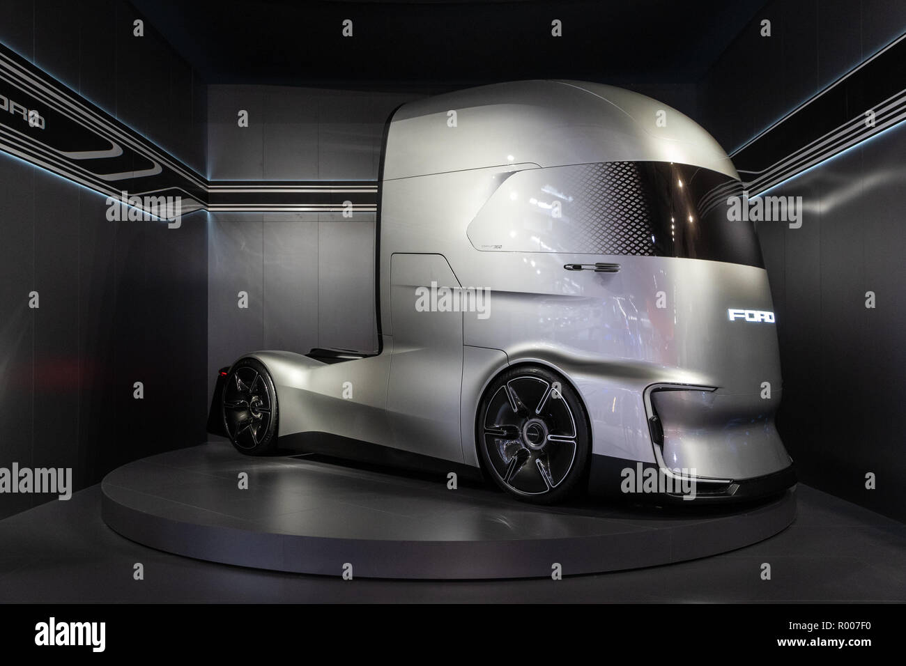 Neuer ford lkw -Fotos und -Bildmaterial in hoher Auflösung – Alamy