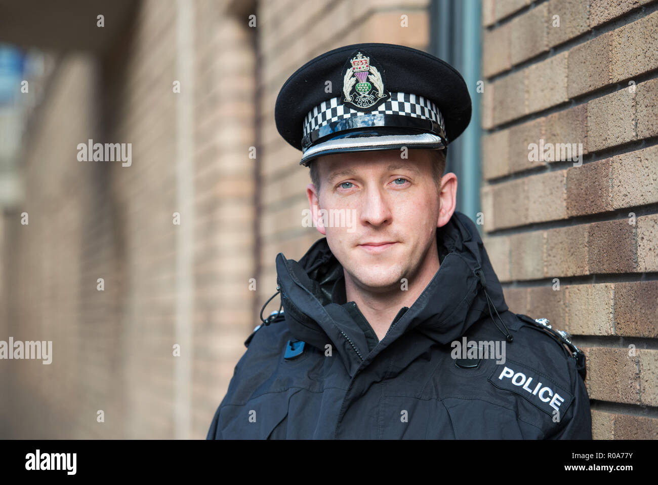 Inspektor polizei -Fotos und -Bildmaterial in hoher Auflösung – Alamy