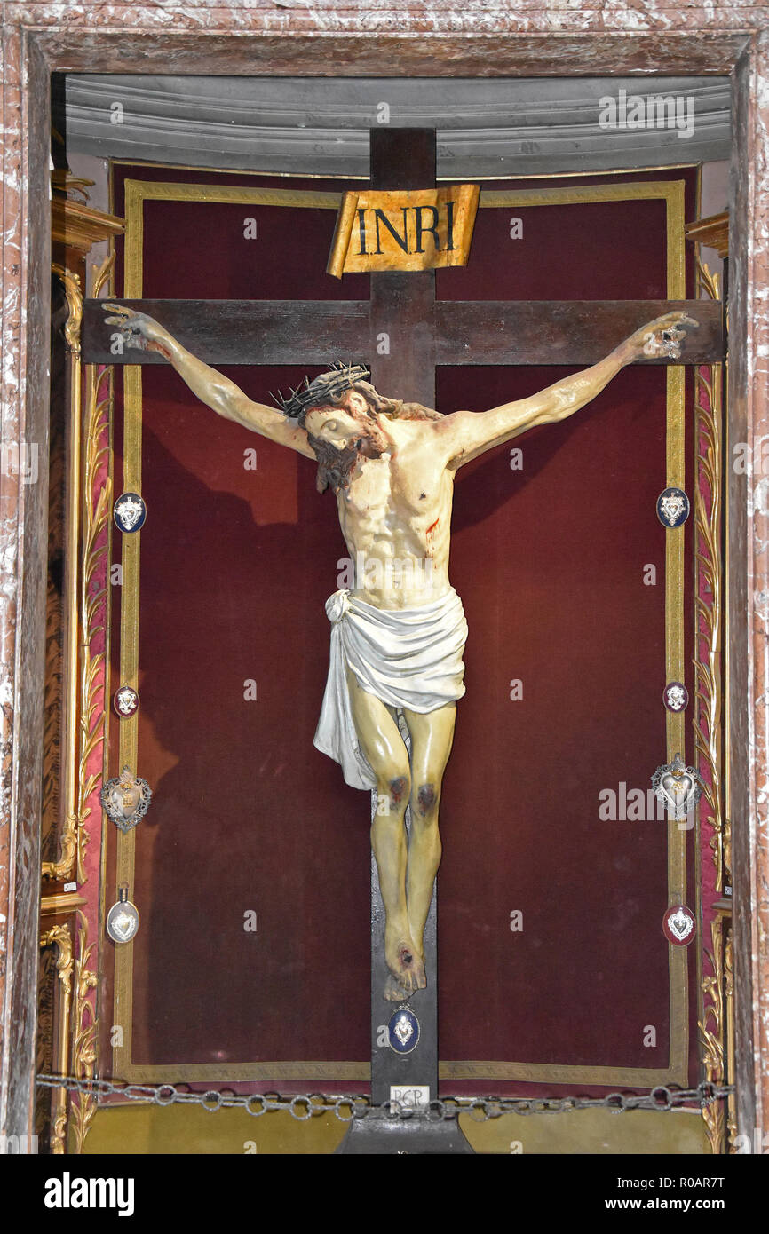 Crucified jesus christ -Fotos und -Bildmaterial in hoher Auflösung – Alamy