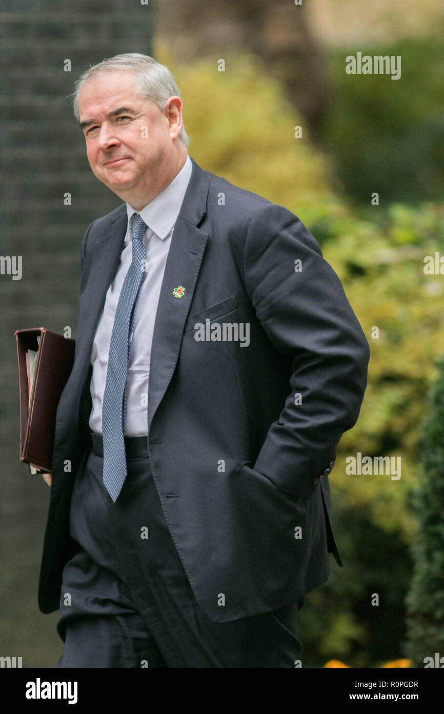 Geoffrey cox barrister -Fotos und -Bildmaterial in hoher Auflösung – Alamy