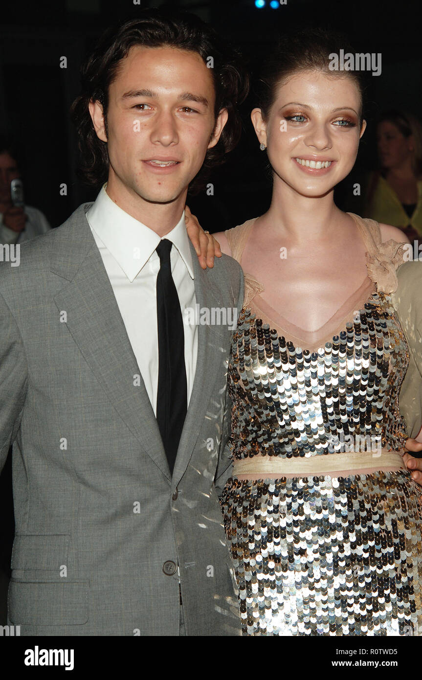 Michelle trachtenberg 2000 -Fotos und -Bildmaterial in hoher Auflösung ...