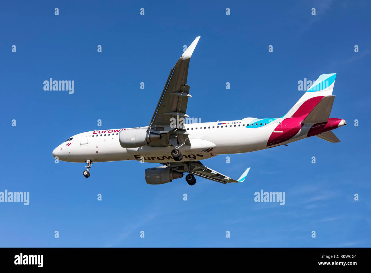 Eurowings a320 -Fotos und -Bildmaterial in hoher Auflösung – Alamy