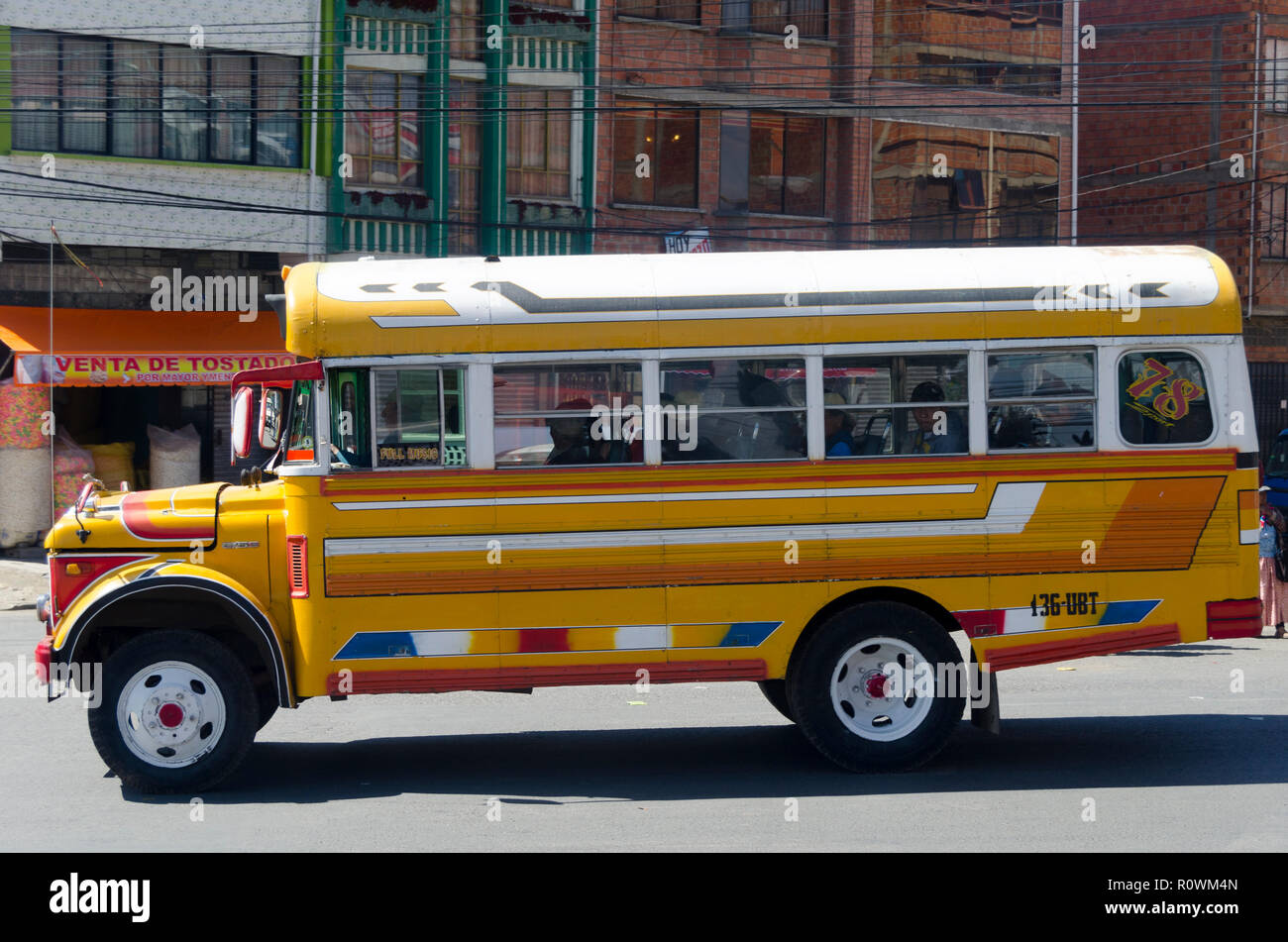 Public bus bolivia -Fotos und -Bildmaterial in hoher Auflösung – Alamy