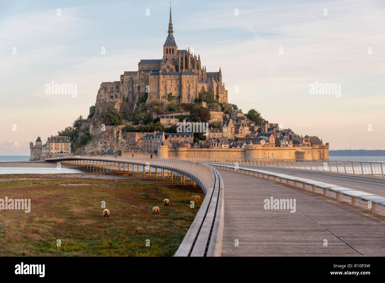 Mont saint michel -Fotos und -Bildmaterial in hoher Auflösung – Alamy