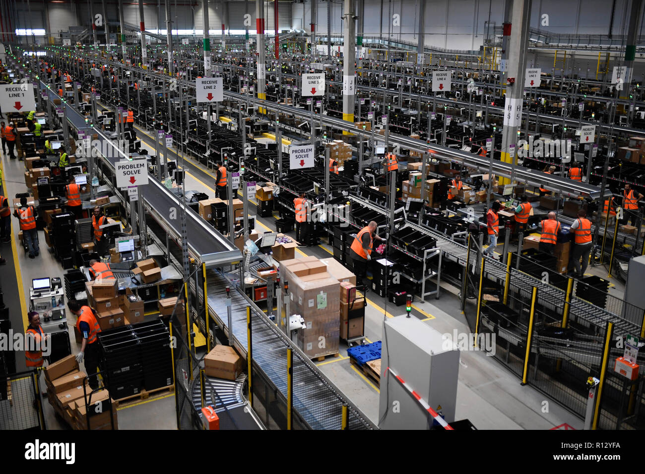Logistikzentrum dortmund -Fotos und -Bildmaterial in hoher Auflösung ...
