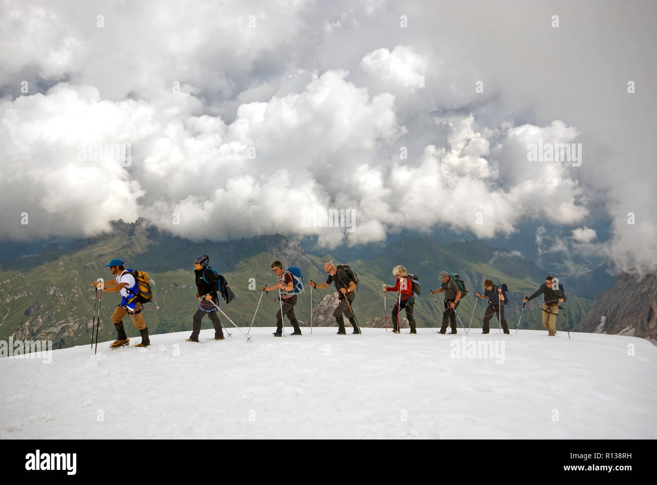 Marmolada gletscher -Fotos und -Bildmaterial in hoher Auflösung – Alamy
