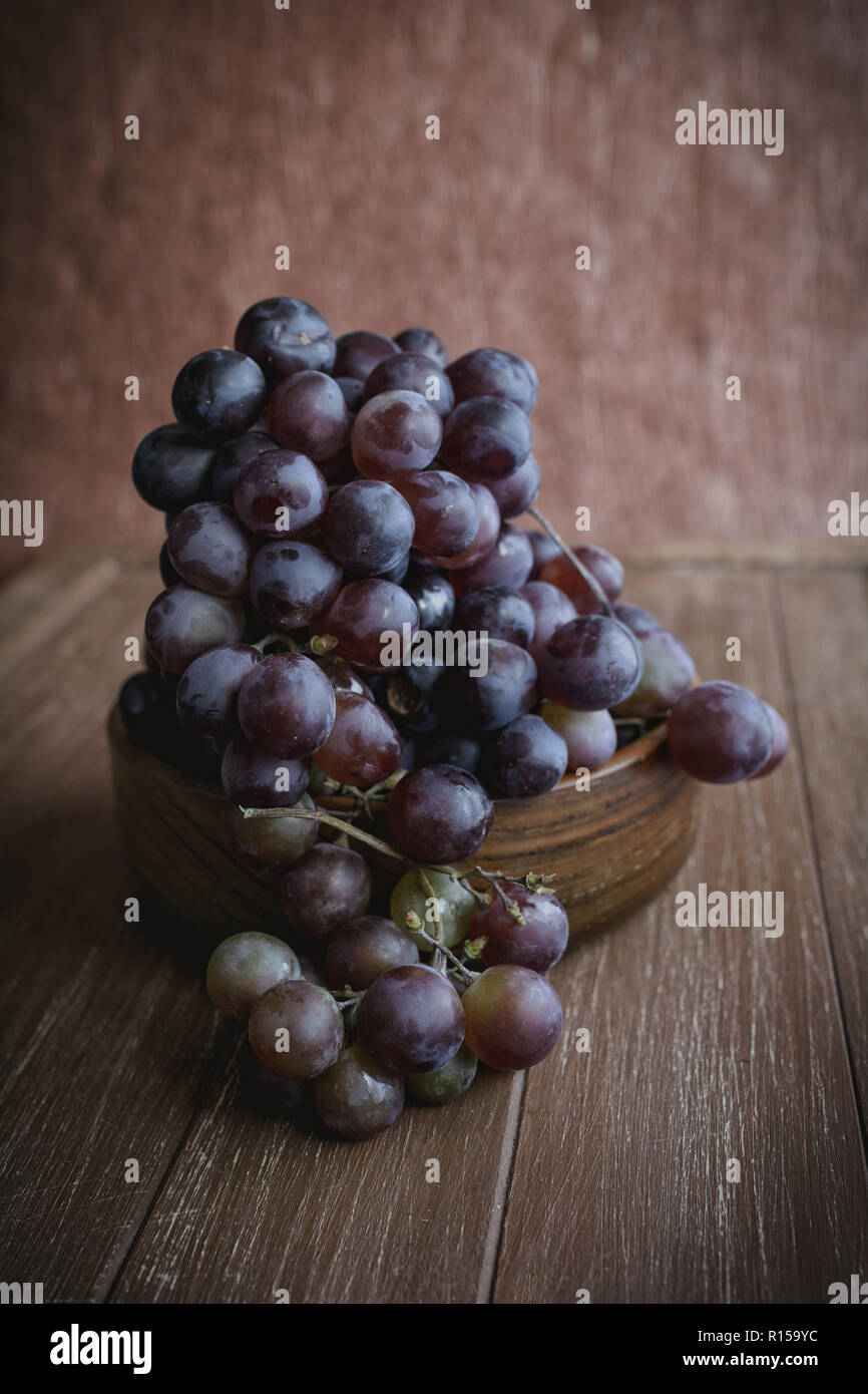 Frische Rote Traube Stockfotos und -bilder Kaufen - Alamy