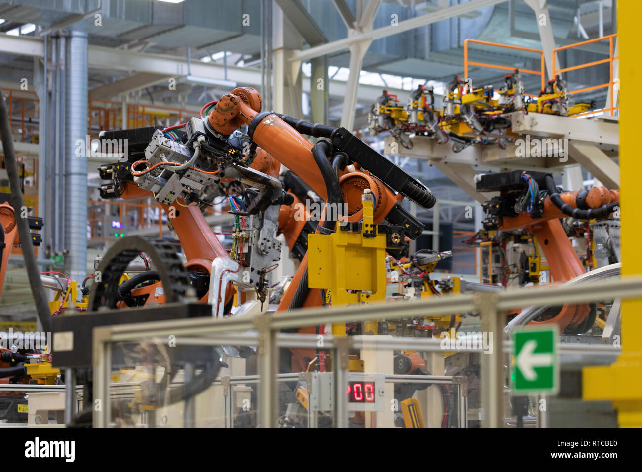 Moderne Produktion Von Autos Stockfotos und -bilder Kaufen - Alamy