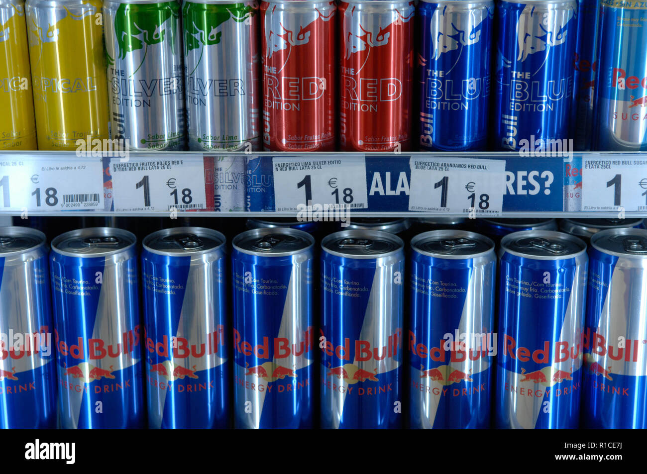 Red bull verleiht flügel -Fotos und -Bildmaterial in hoher Auflösung – Alamy