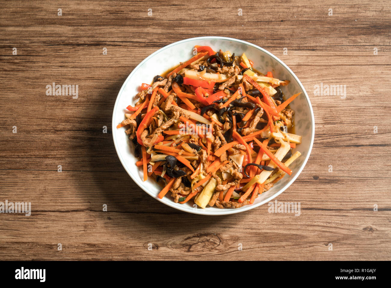 Chinese food fish dish -Fotos und -Bildmaterial in hoher Auflösung – Alamy